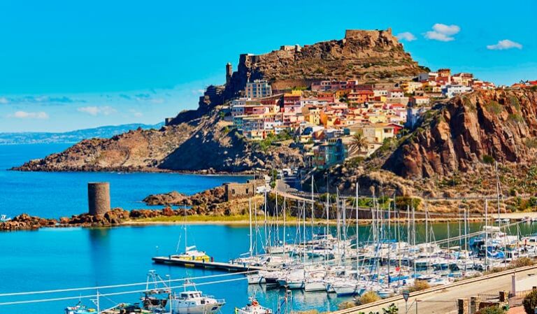 Las ciudades y pueblos de Cerdeña más bonitos【top 10】